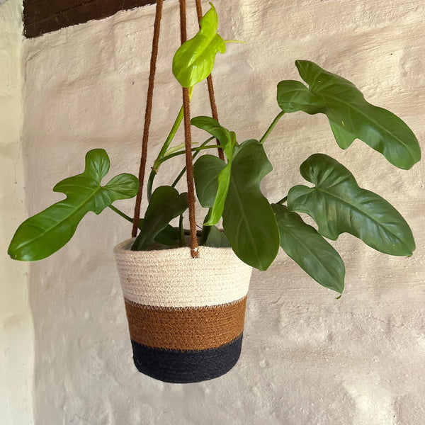 Woven Outdoor Hanging Basket - Brown - The Diggers Club